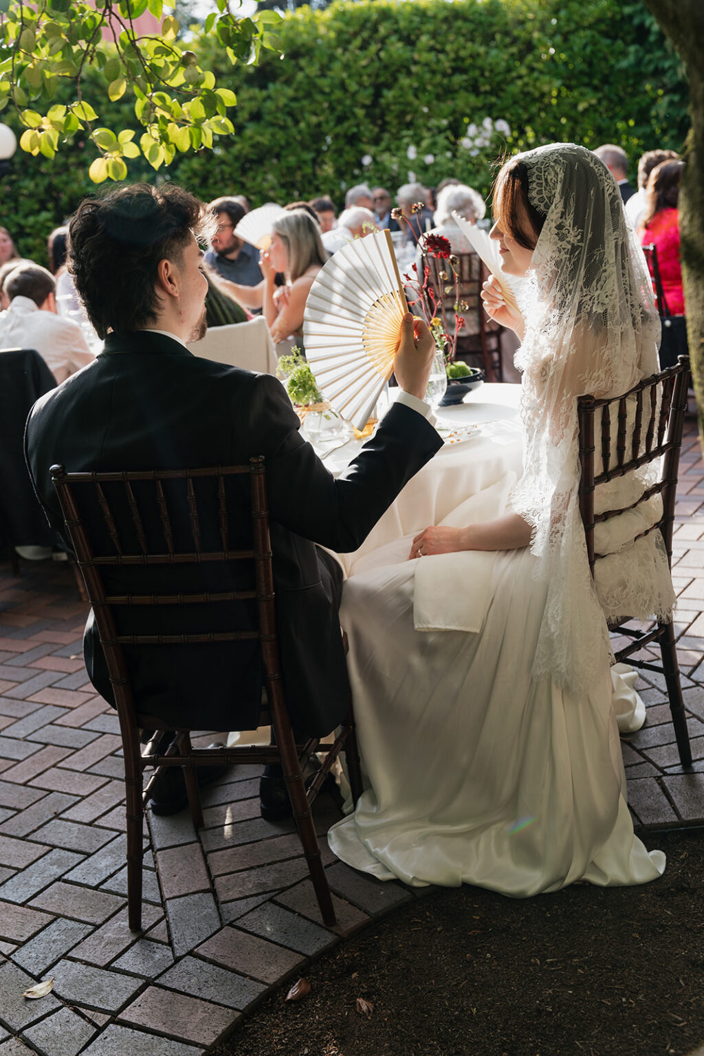 How to Find the Perfect Seattle Wedding Photographer